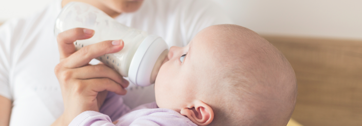 ¿Qué es el reflujo en bebés? | Club Familias